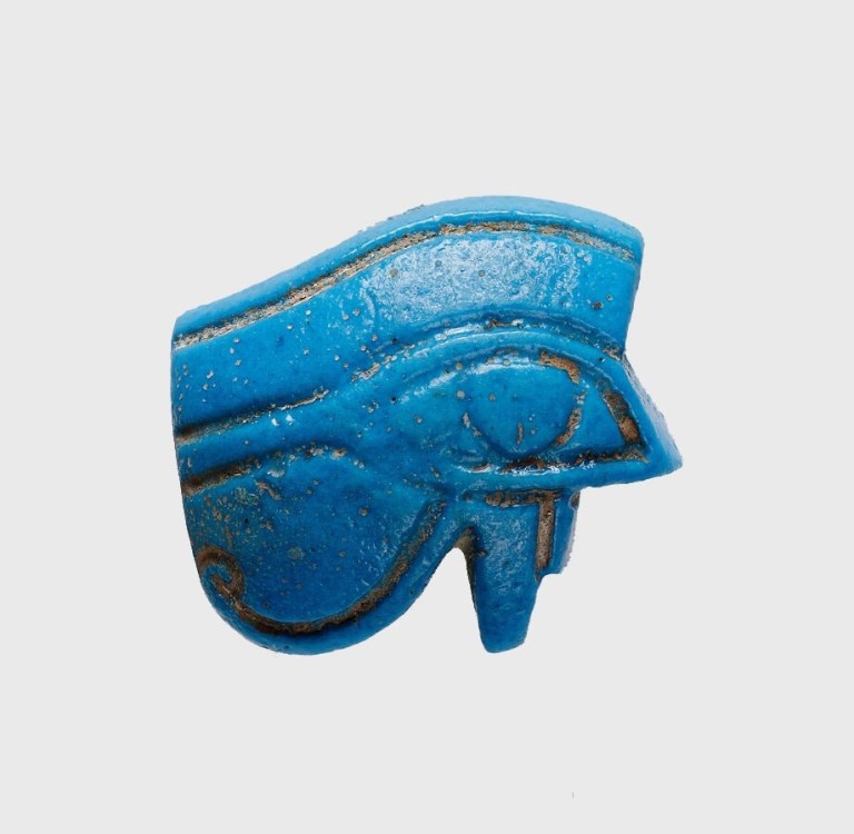 An Eye on Ancient Egypt – Design is fine. History is mine.